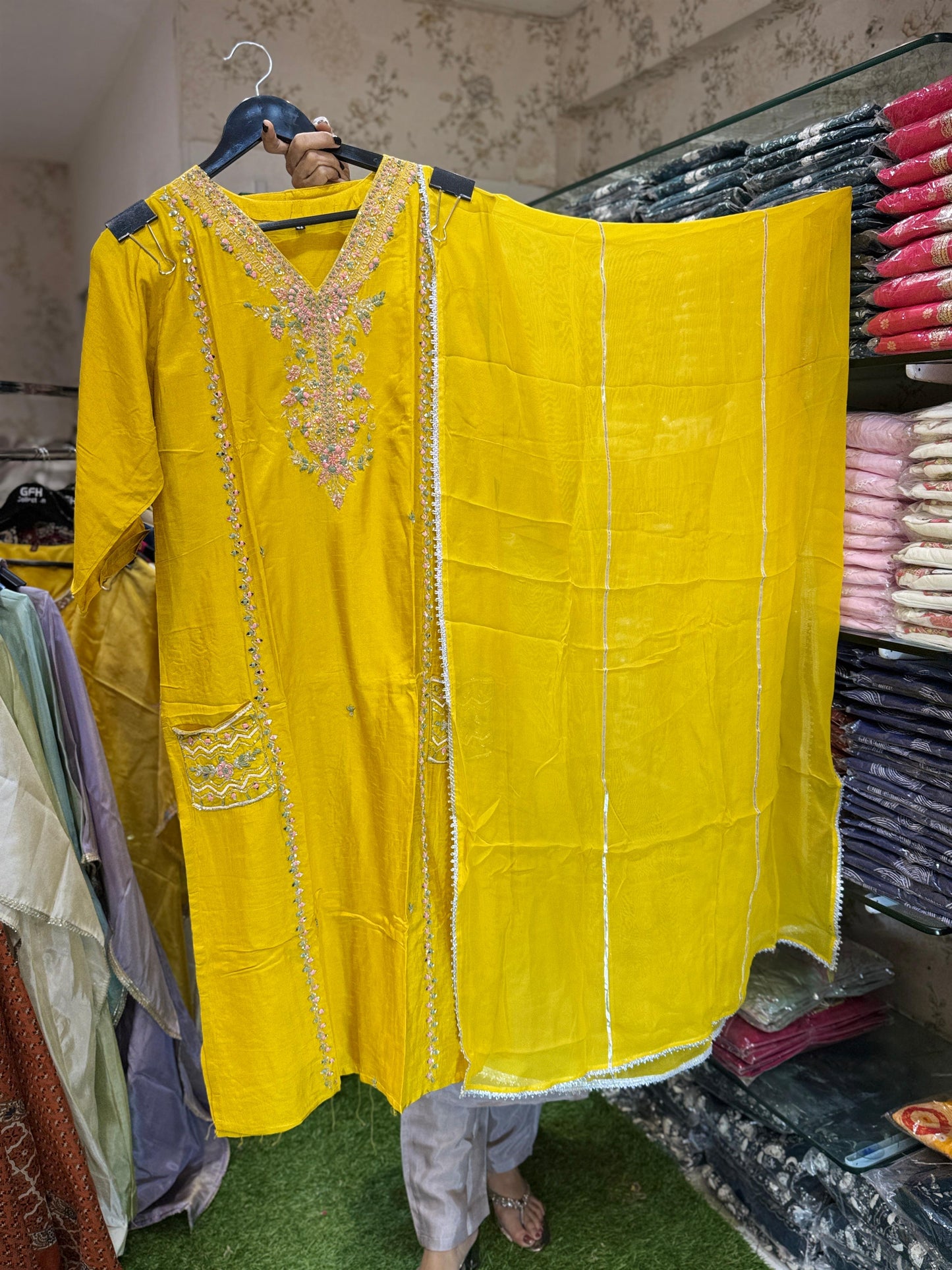 Dola Silk Yellow 3pc Set – GFH Collection